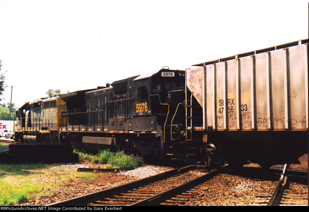 CSX B40-8 #5976